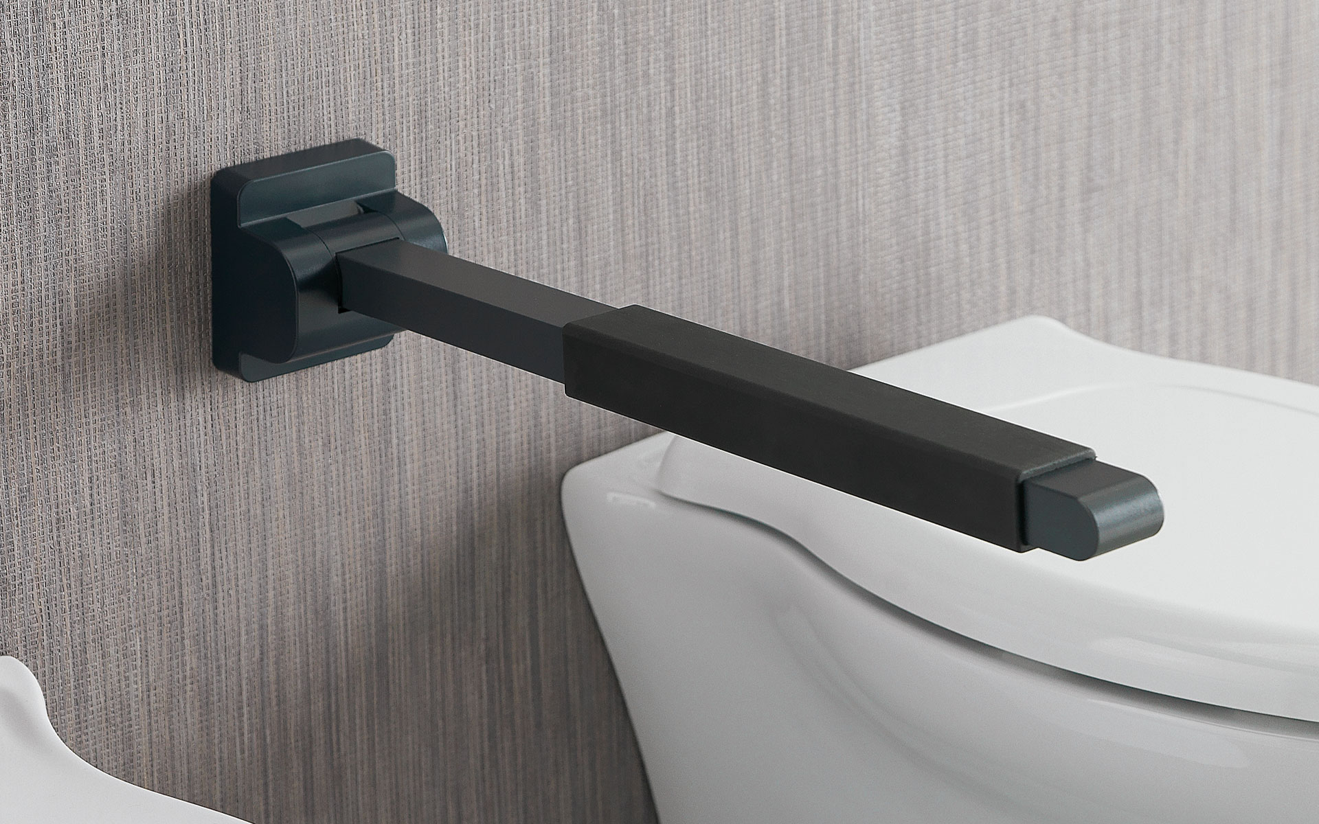 HUG Folding Grab Bar - Removable, Chrome